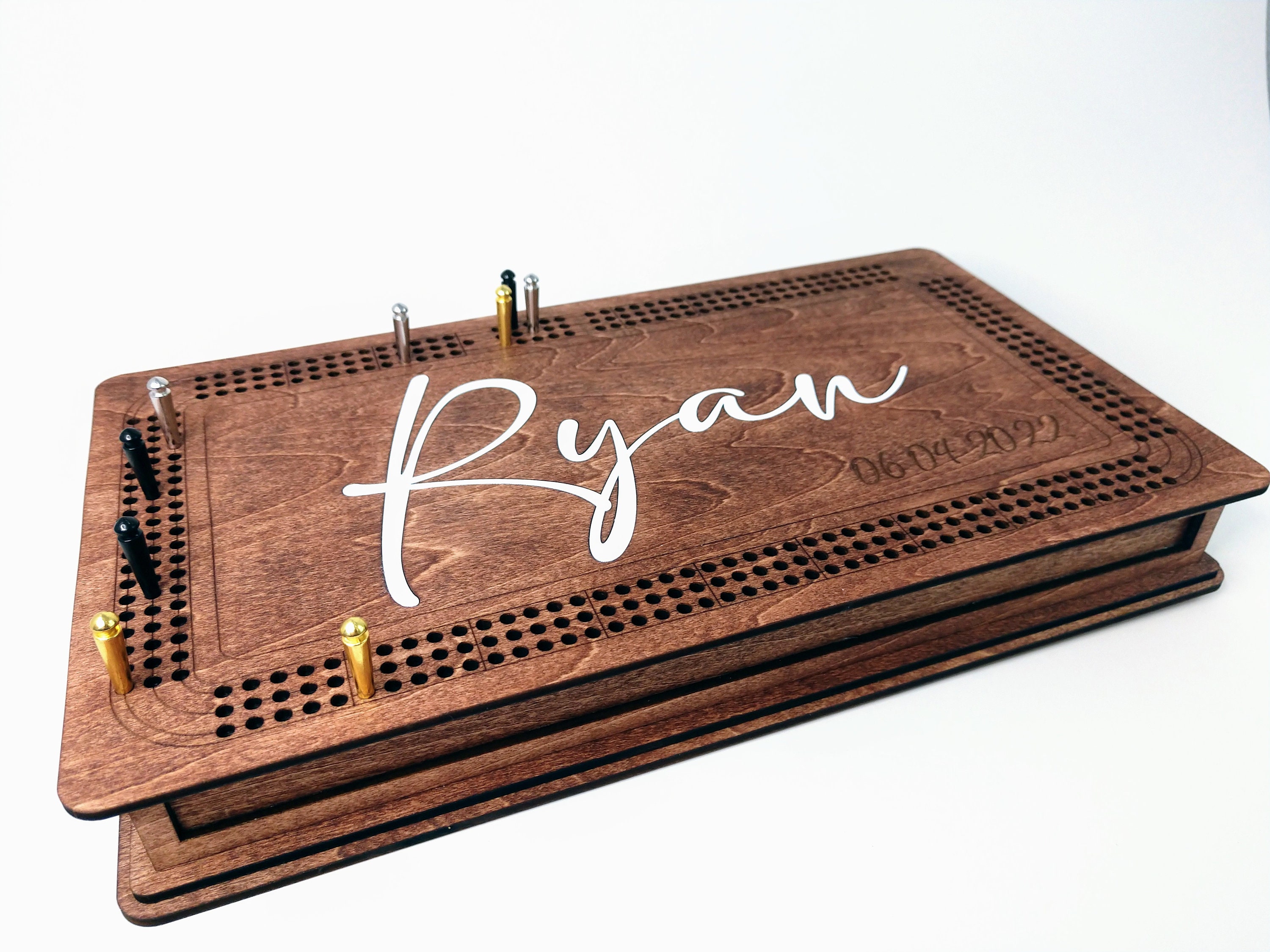 Personalized Cribbage Board Custom Last Name Cribbage Board Gift Box ...