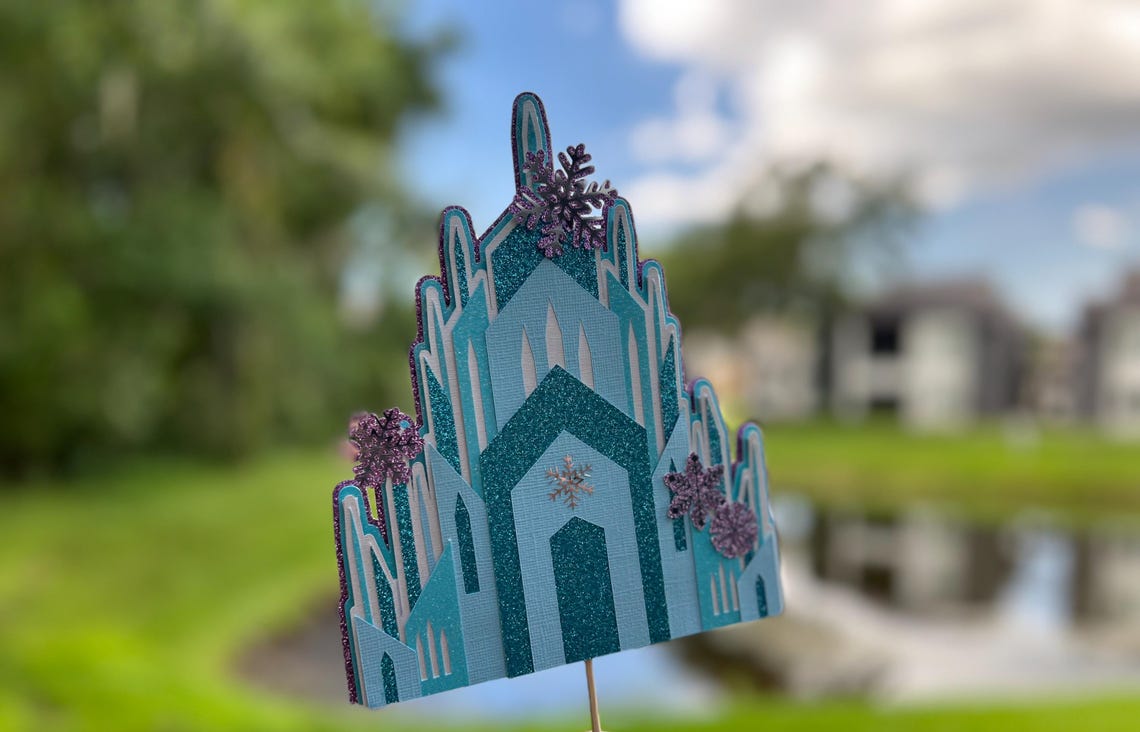 Frozen Elsa Castle Cake Topper. Personalized Birthday Decoration.elsa's ...