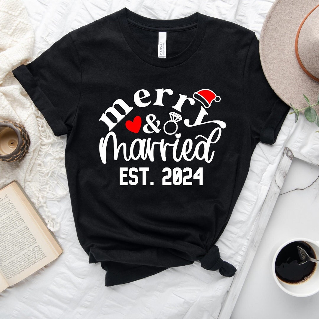 Merry & Married 2024 First Christmas Couple Matching Unisex - Etsy
