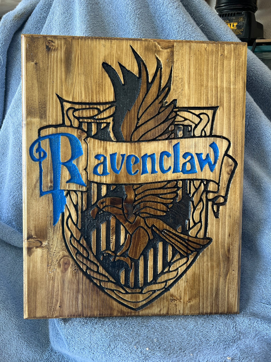 Wizard House Crest Sign - Etsy