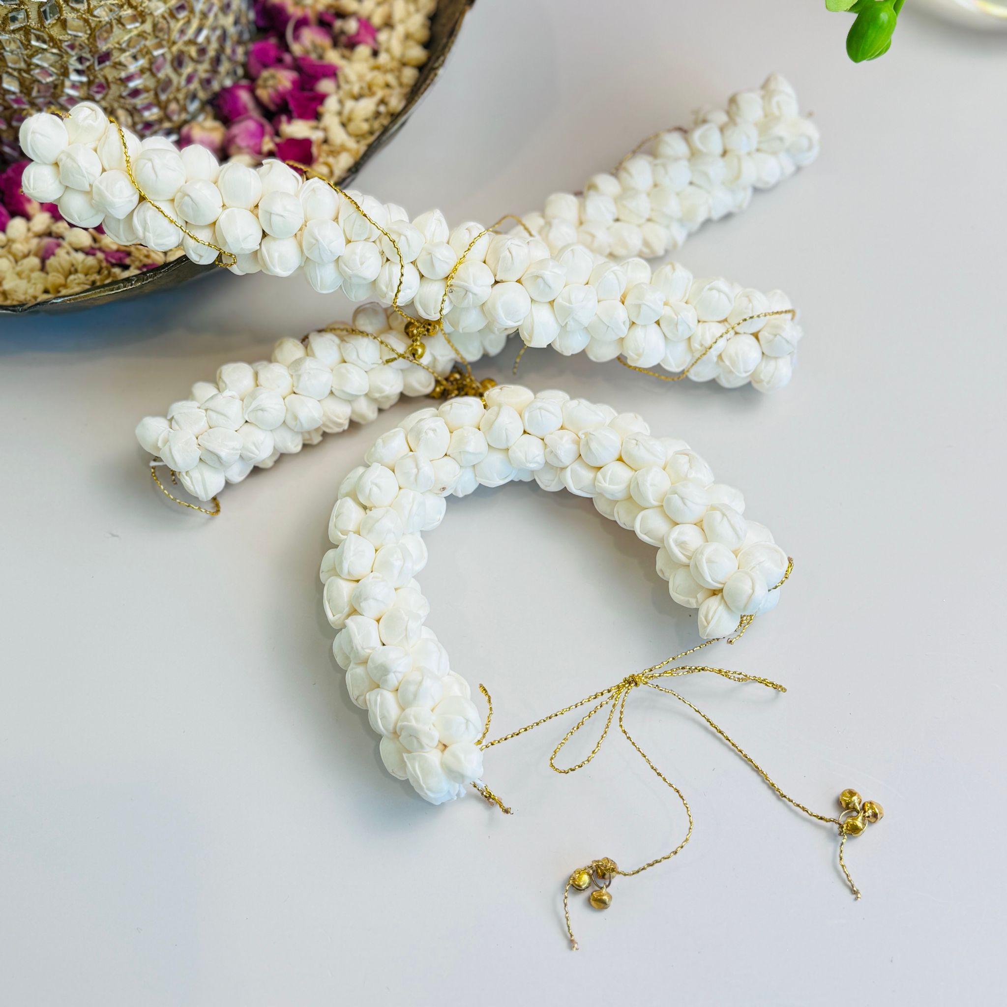 Gajra for Hair, Mogra Gajra, Artificial Gajra, Jasmine Flower for Hair ...