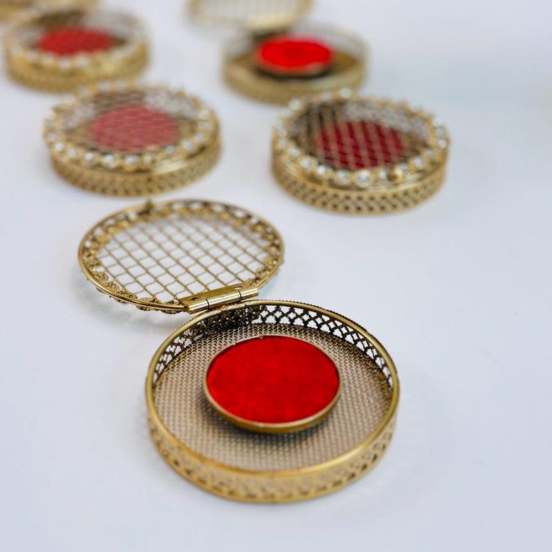 Velvet Coin Box, Coin Dispay Box, Box for Gifting Silver/golden Coin ...