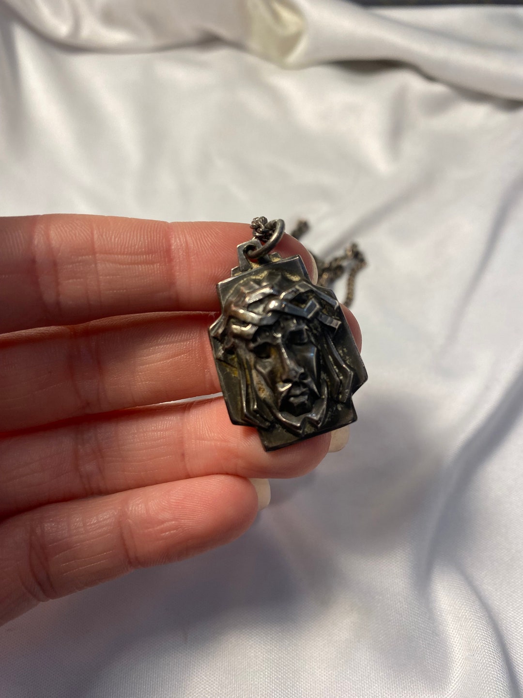 Vintage Creed Sterling Silver Jesus Face Pendant Necklace - Etsy