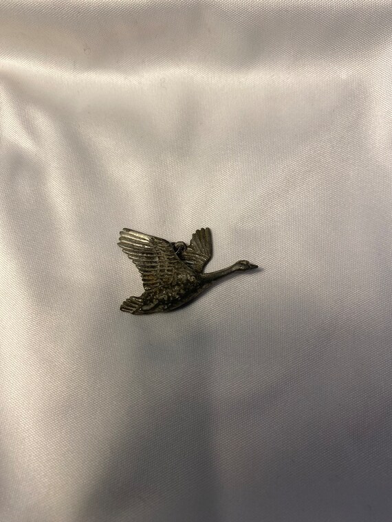 Vintage VINTAGE CANADIAN GOOSE FLYING BIRD CREW NECK … - Gem