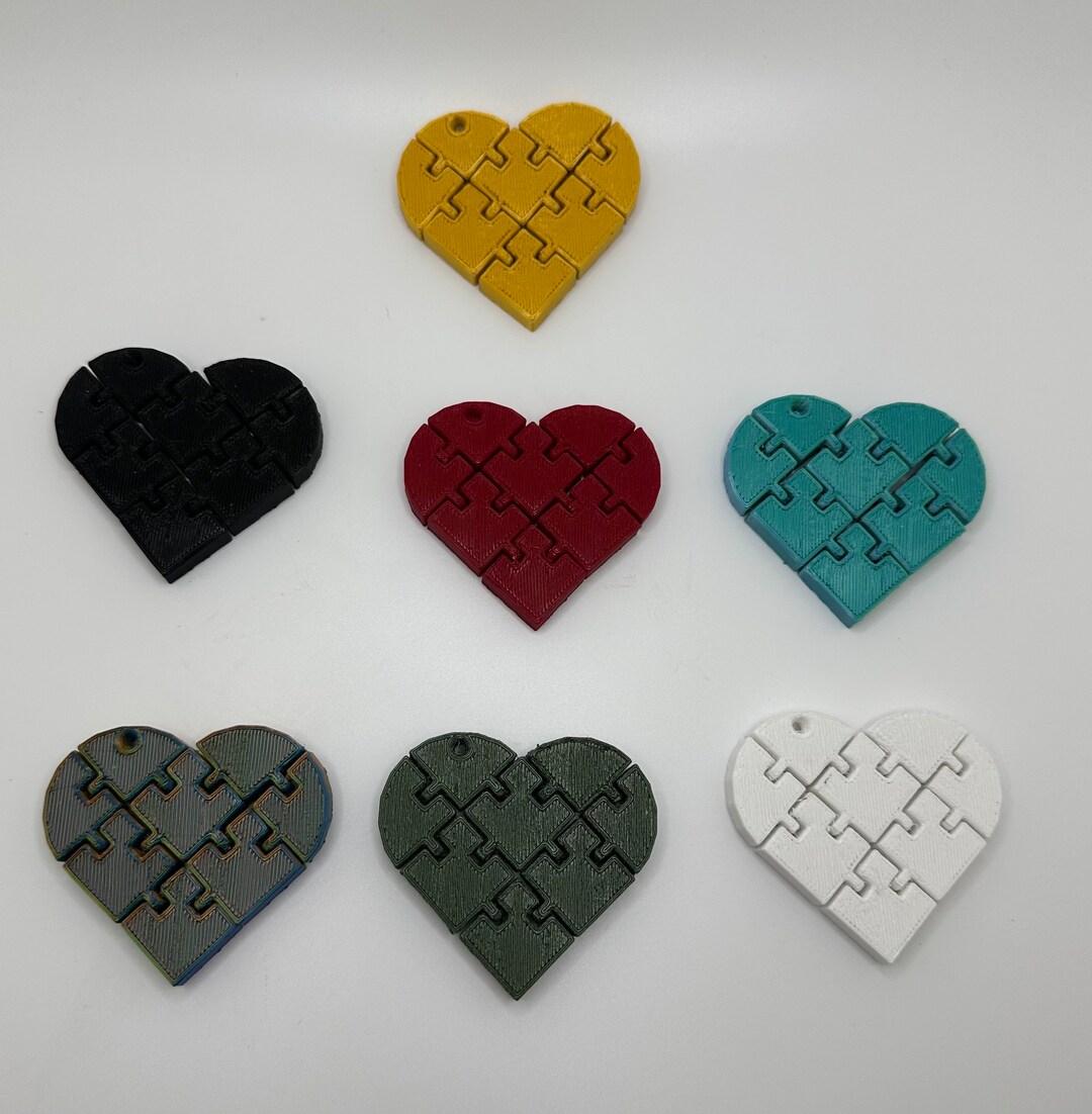 Heart Fidget Keychain Conversation Heart , Keyboard Clicker Fidget ...