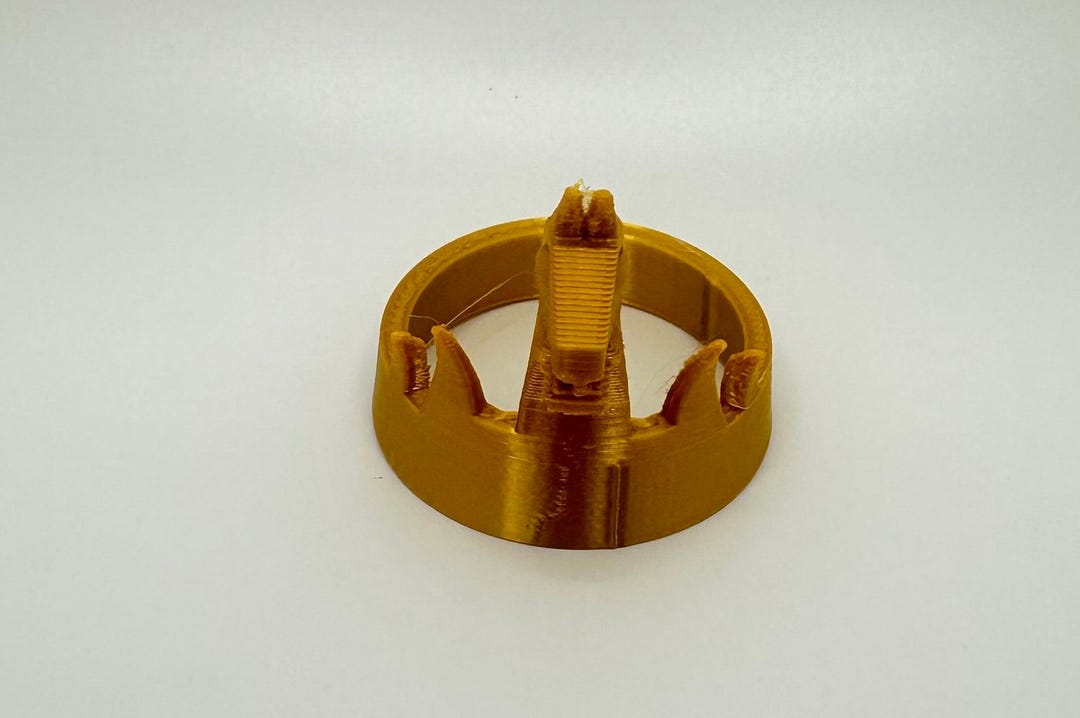 Customizable 3D Printed Crown Keychain or Ornament Personalized Gamer ...