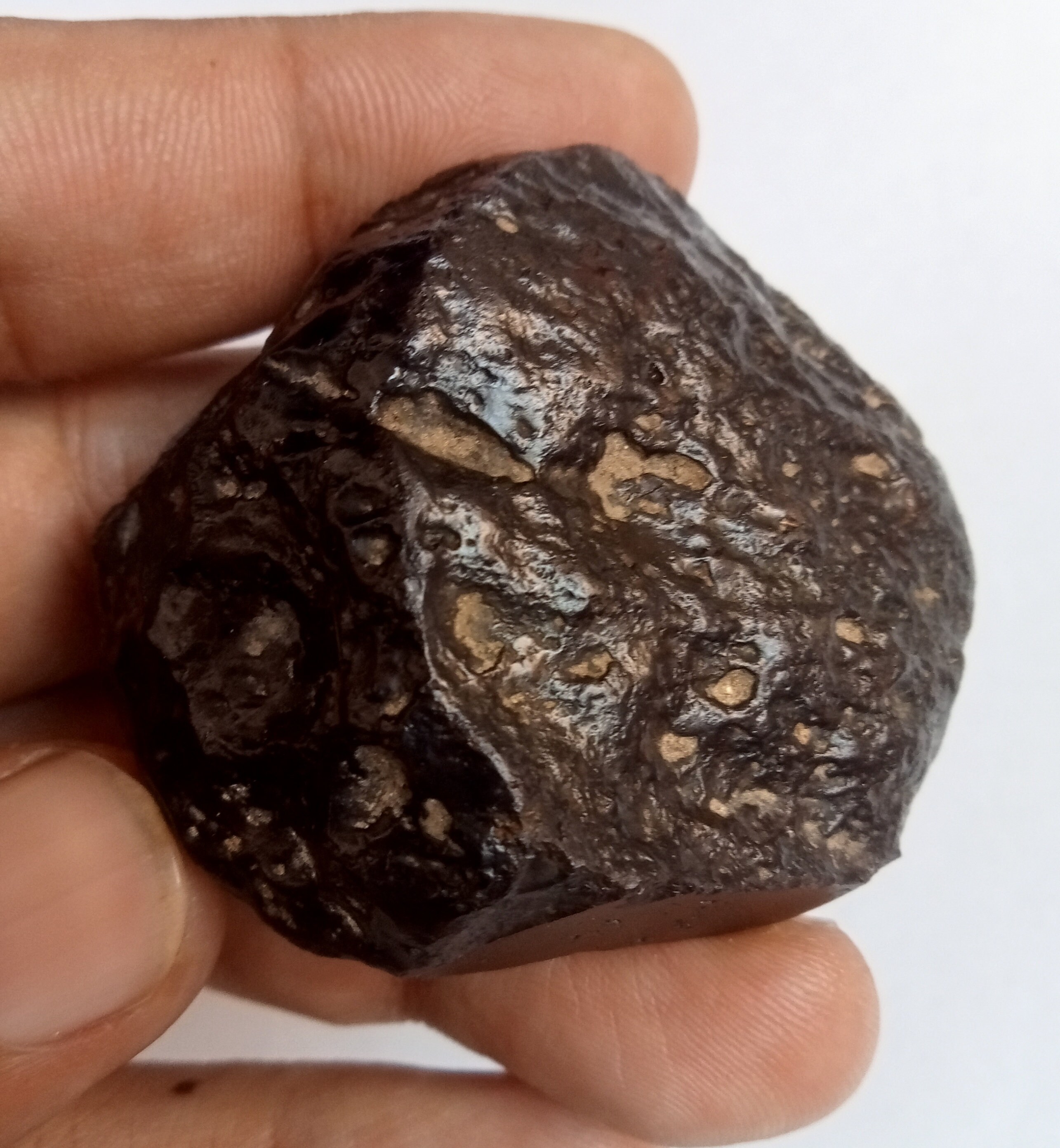 Meteorite Rock From Space Genuine Noun-megnatic Uncut Very Rare Unique ...