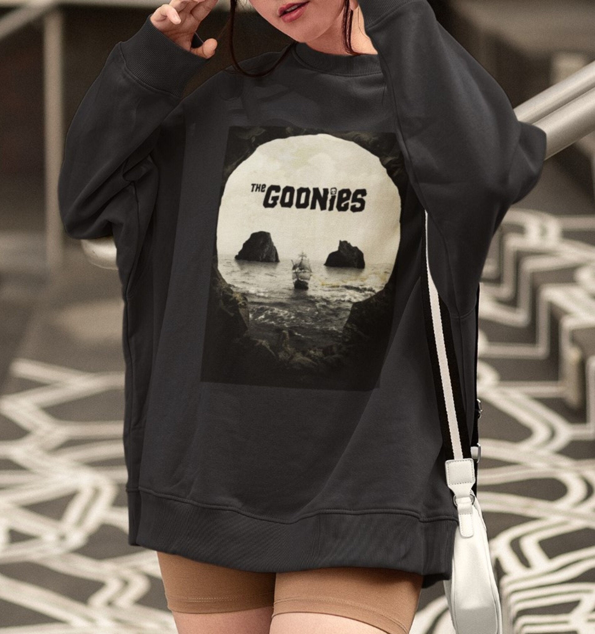 The Goonies Skull Horror Movie Shirts, the Goonies 1985 Comedy Movie ...