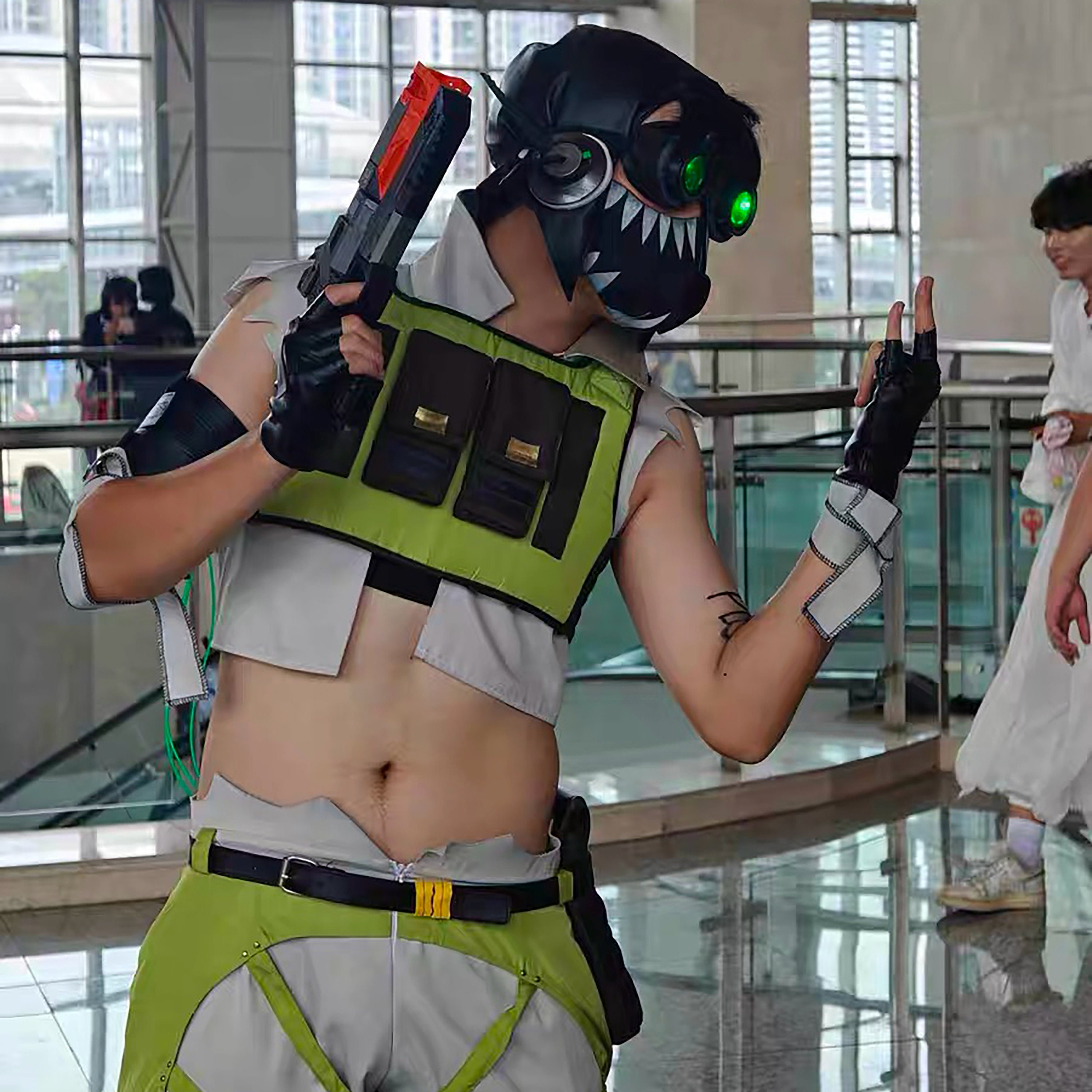 Apex Legends Octane Cosplay Costume Wihtout Helmet - Etsy UK