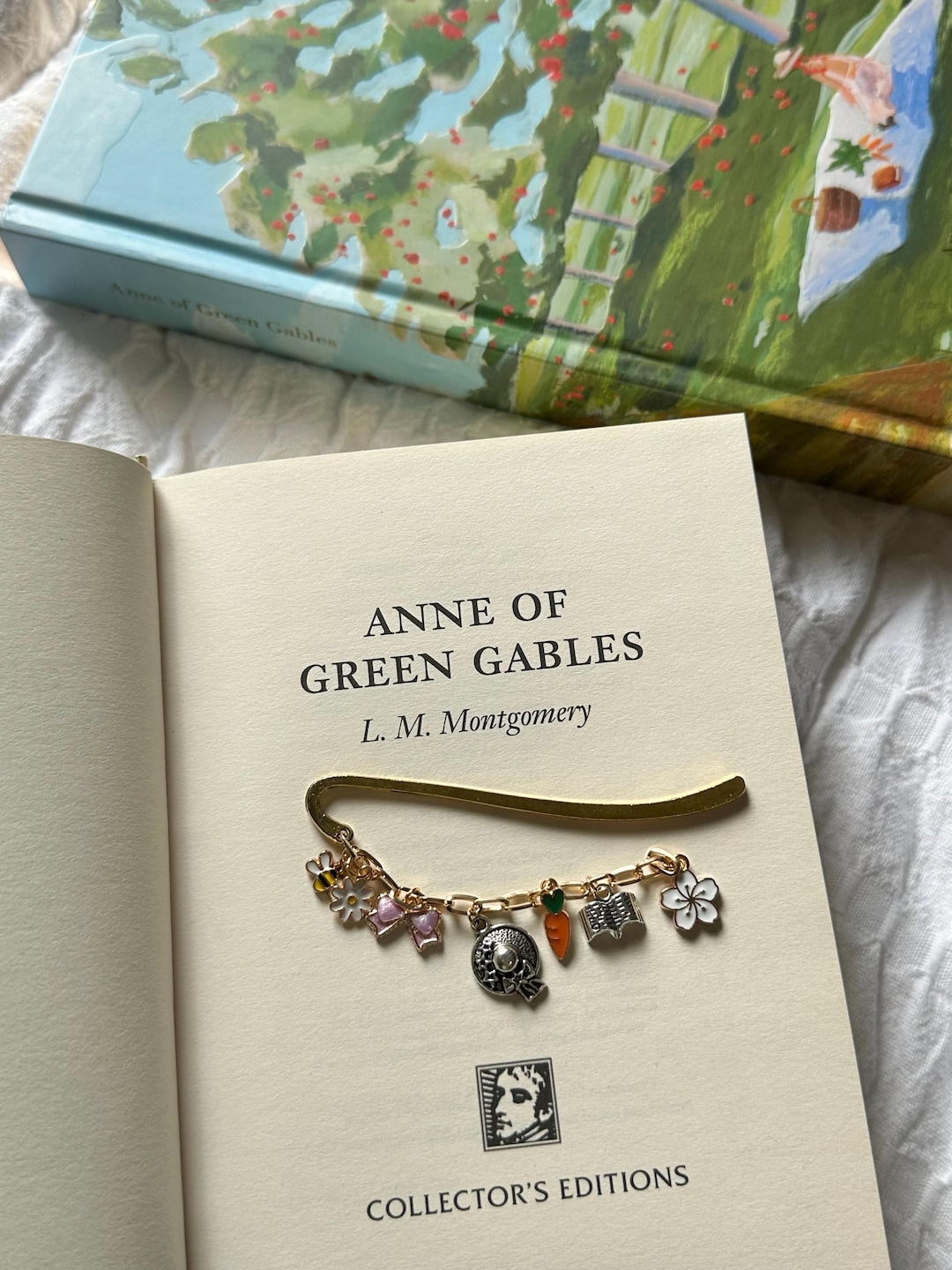 Charmed Bookmarks | Anne of Green Gables | Anne Shirley | Gibert Bythe ...