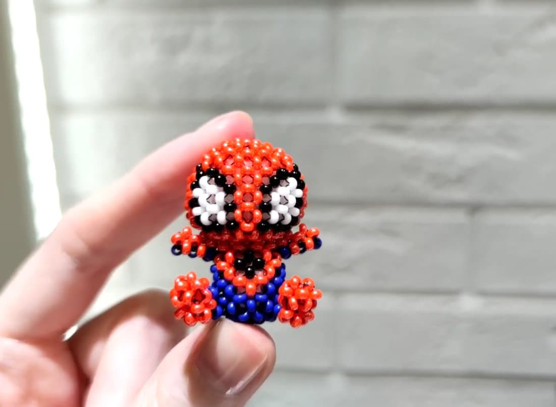 Beaded Spider-man Pattern Video Tutorial Spider-man Beading Patterns ...