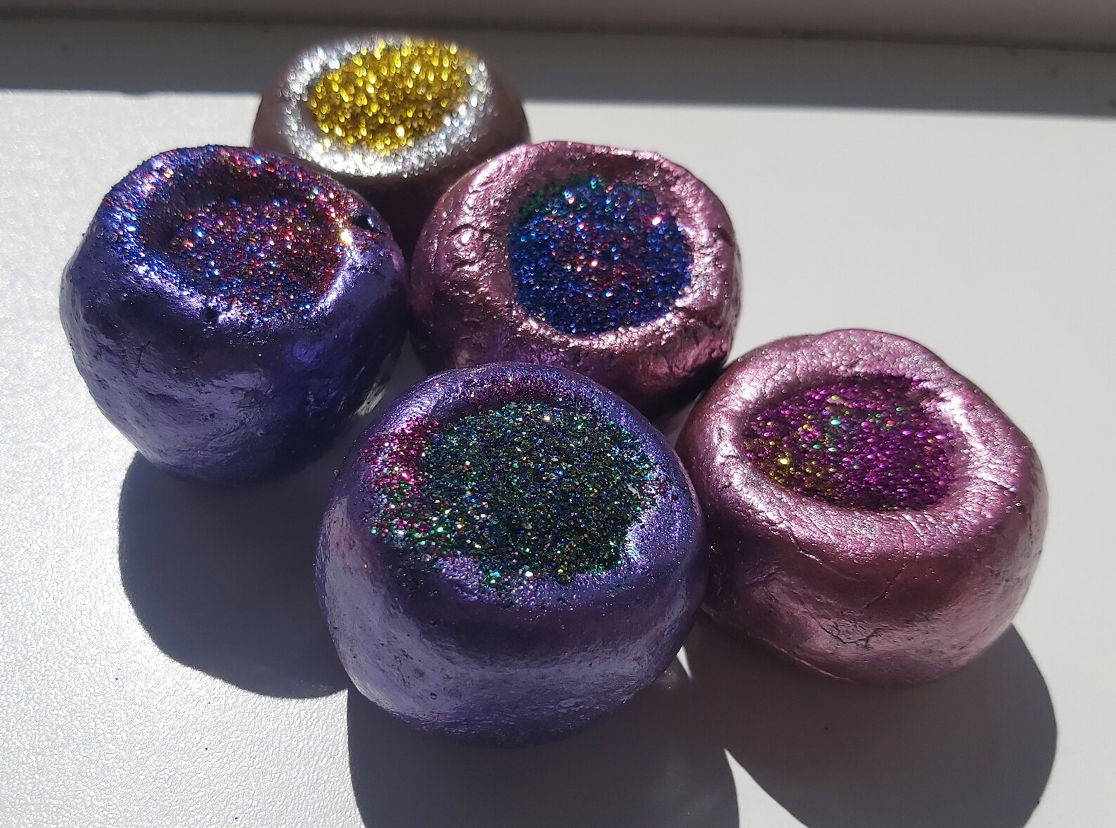 Clay Cracking Balls With Glitter - Etsy