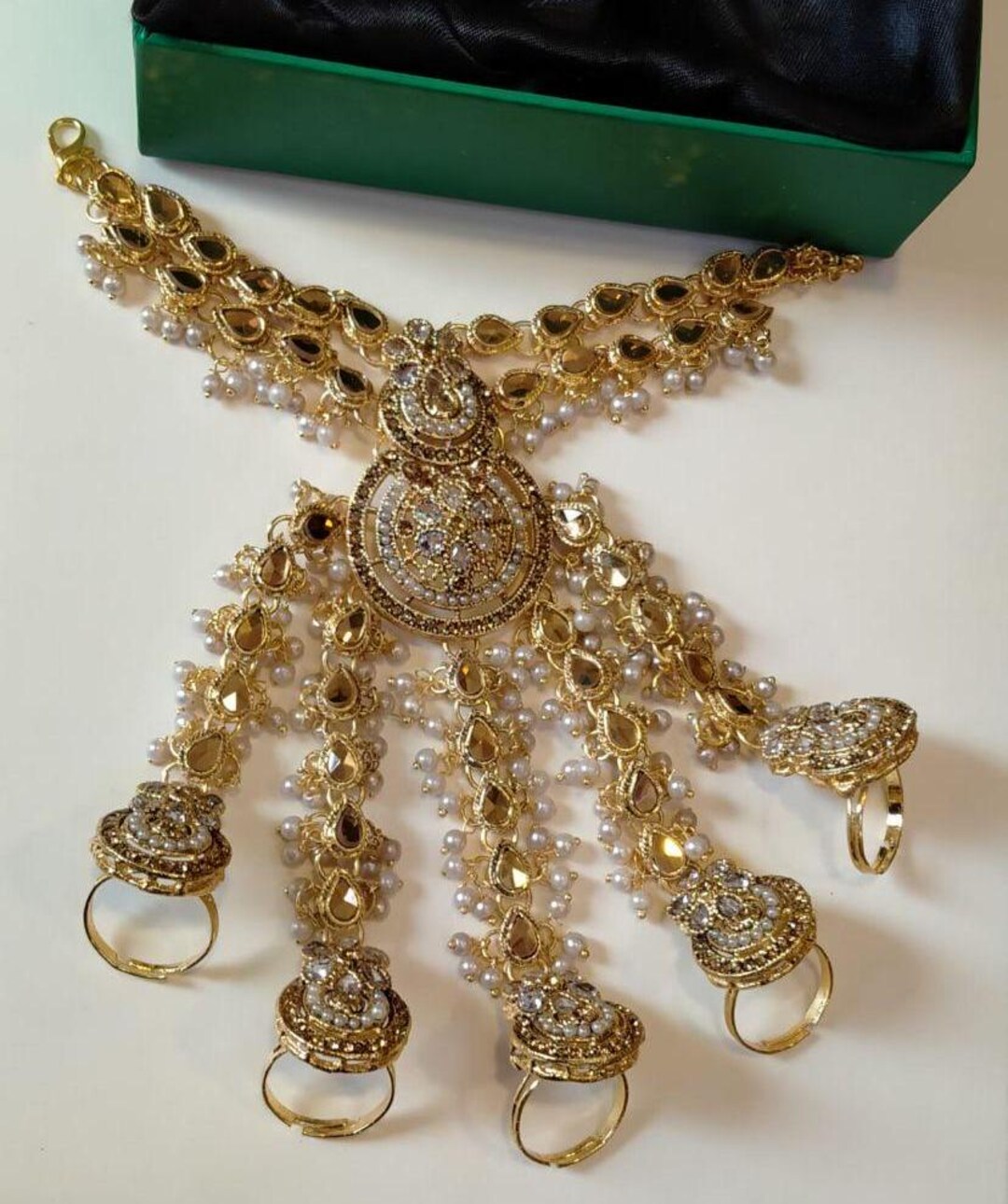 Heeramandi Style Kundan Hath Panja / Hand Bracelet Single Hath Phool ...