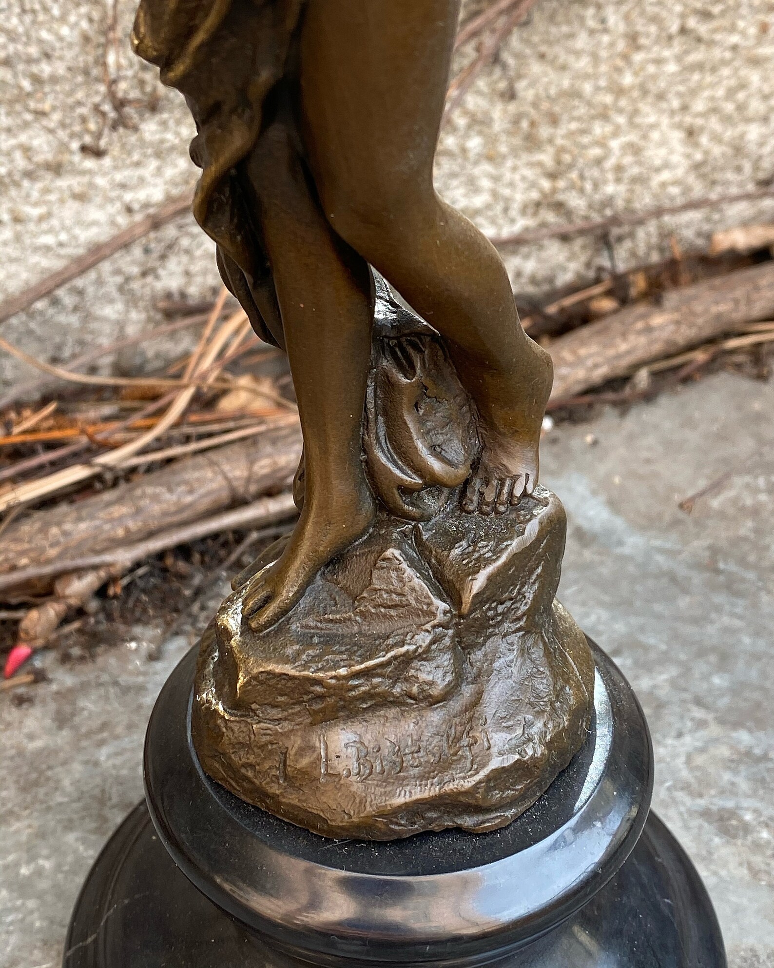 Luxury Mature Bronze Statue of Dancer Woman With a Scarf Decoration ...