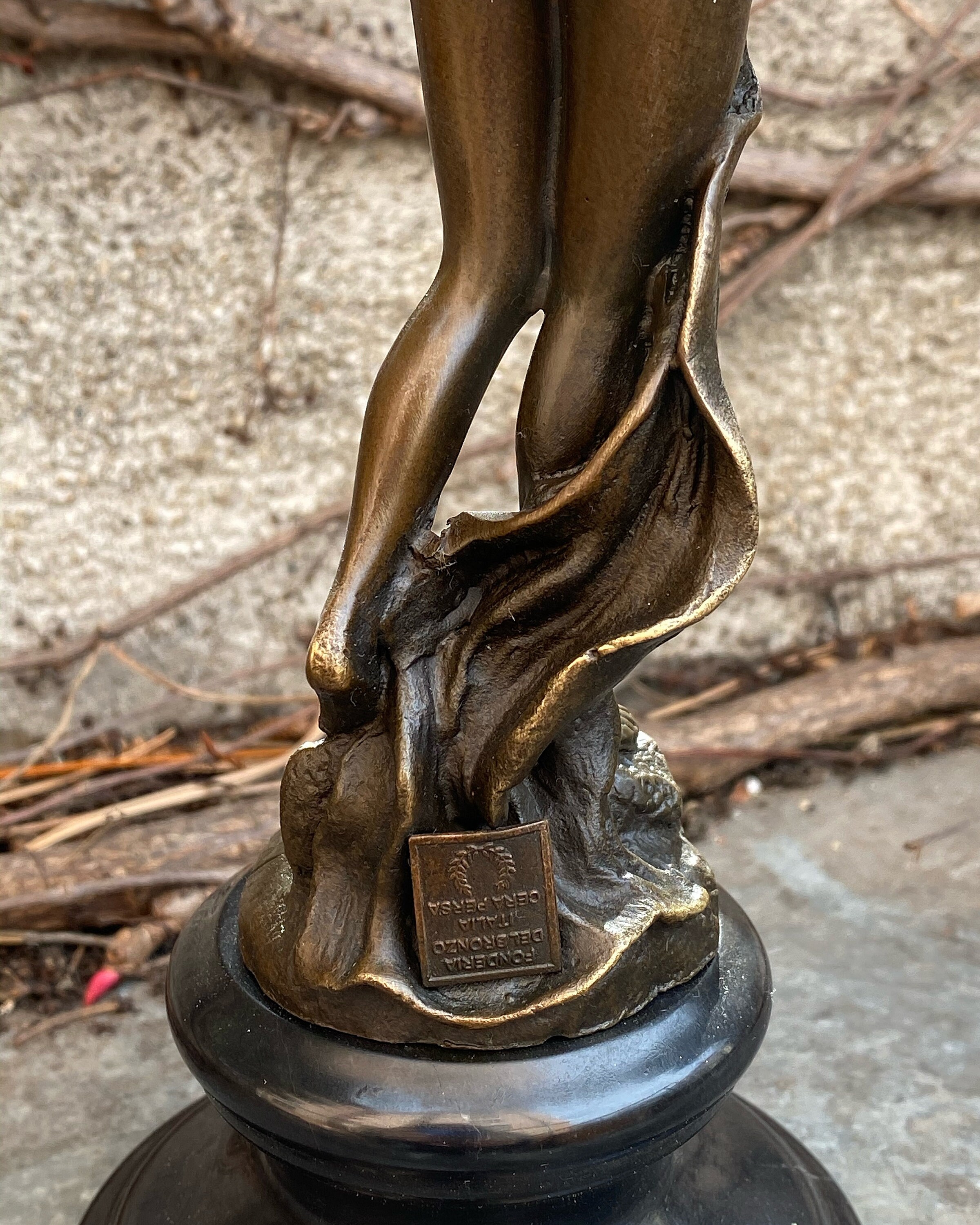 Luxury Mature Bronze Statue of Dancer Woman With a Scarf Decoration ...