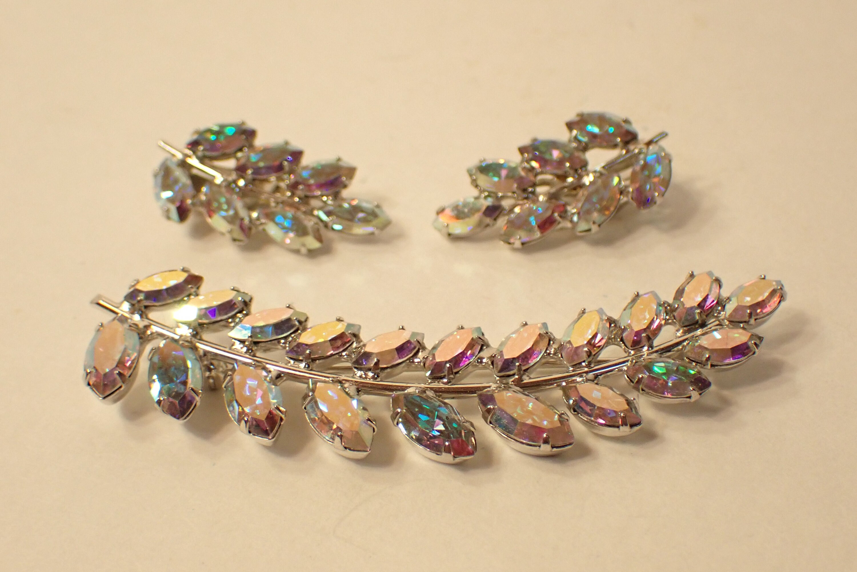 Vintage Sparkling Signed B.david Leaf Rhinestone Brooch & Earring Set ...