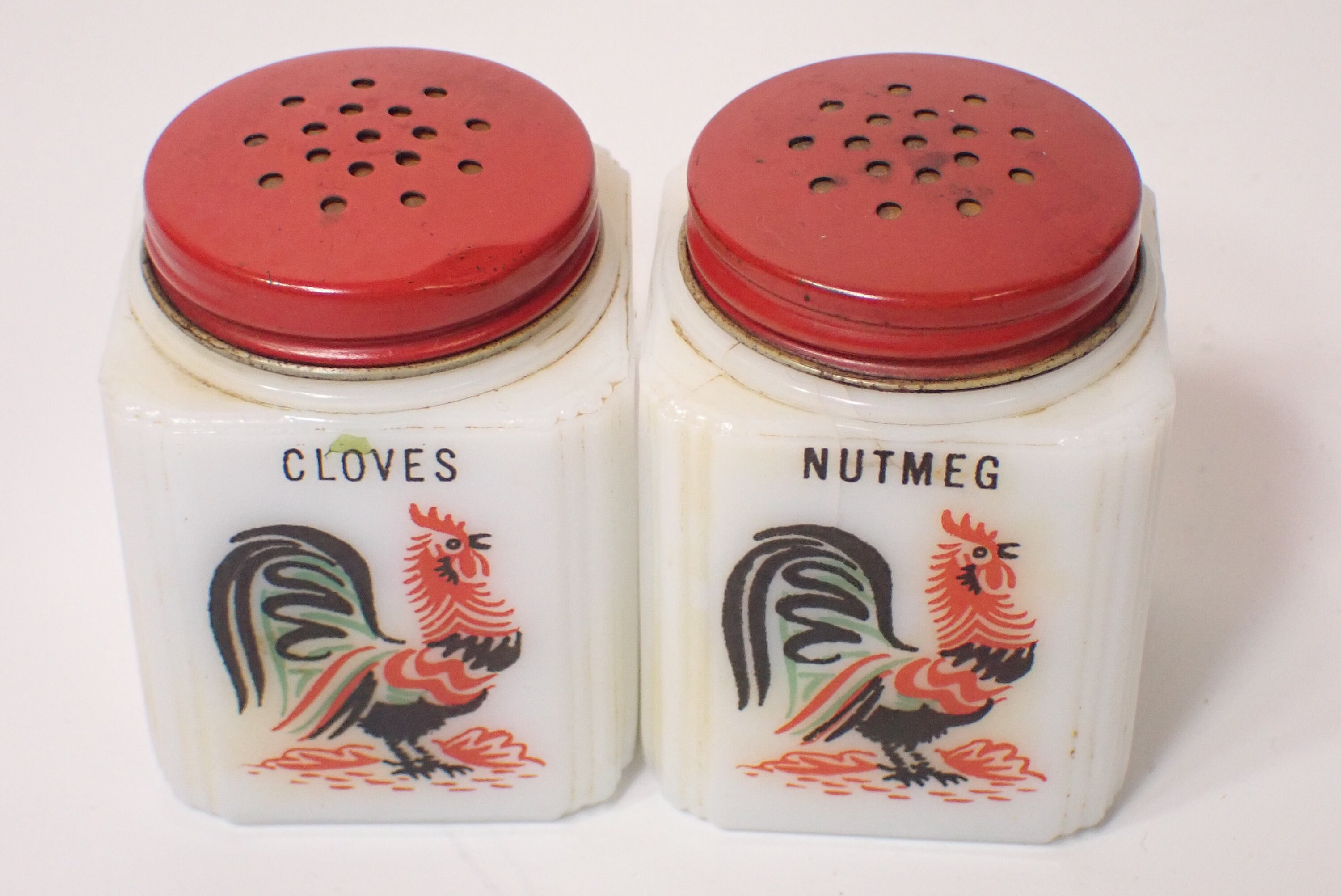 Vintage Mckee Tipp City Milk Glass Cloves & Nutmeg Shaker Rooster Never ... Vintage Mckee Tipp City Milk Glass Cloves & Nutmeg Shaker Rooster Never ...