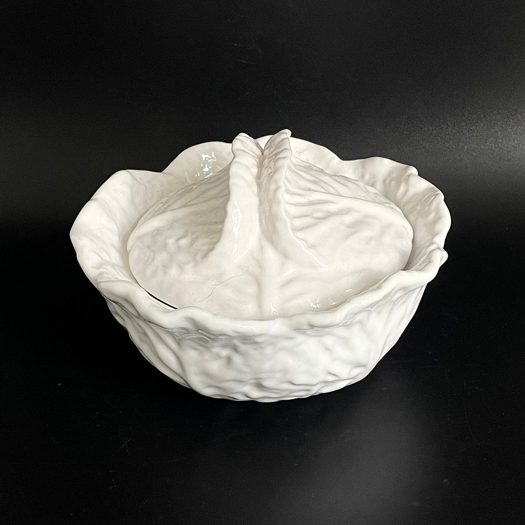 White Portuguese Cabbage Ware Bowl With Lid , Bordallo Pinheiro Style ...