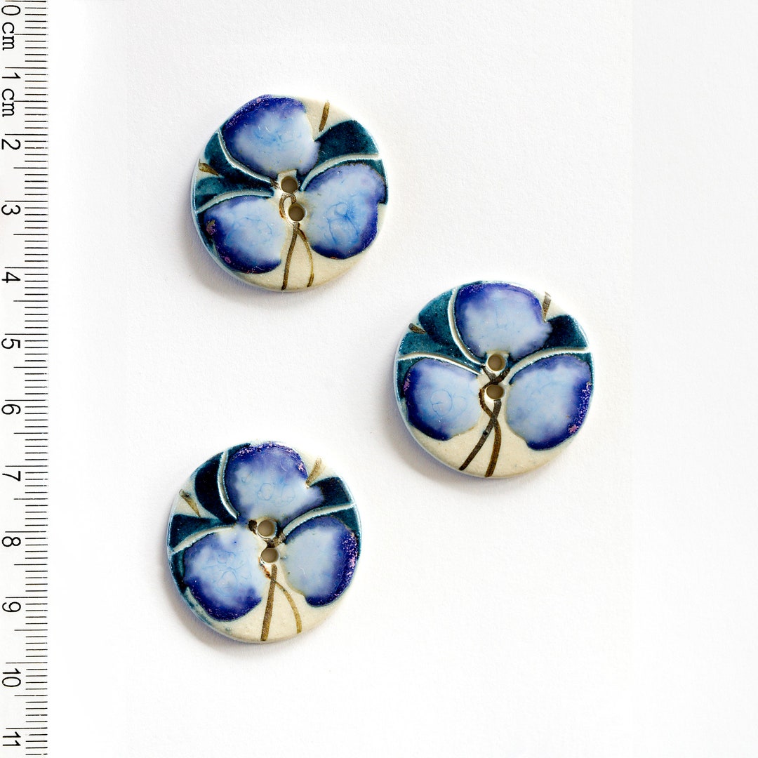 Exquisite Floral Buttons, Blue Button, Green Button,striking Button ...