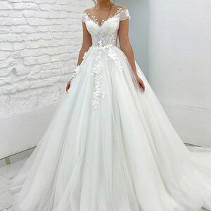 White Princess - Etsy