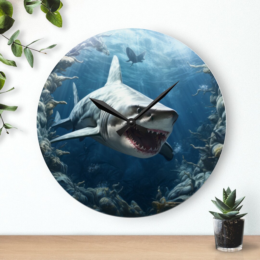 Shark Horror Clock, Deep Sea Home Decor, Classic Horror Gift ...