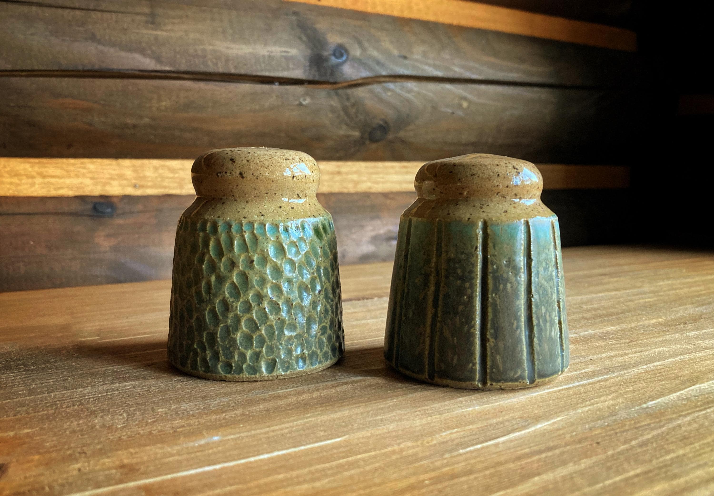 Handmade Salt and Pepper Shaker, 2 Pieces Set, Wheel Thrown, Ceramic ...