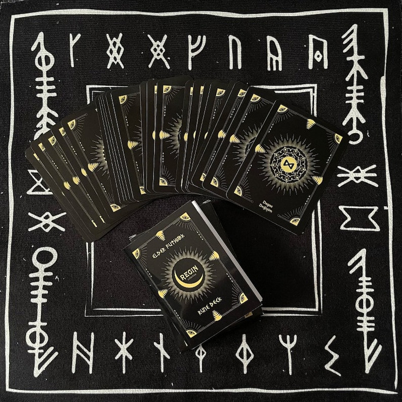 Elder Futhark Odins Runes / WYRD RUNE CARD Reading / Same - Etsy