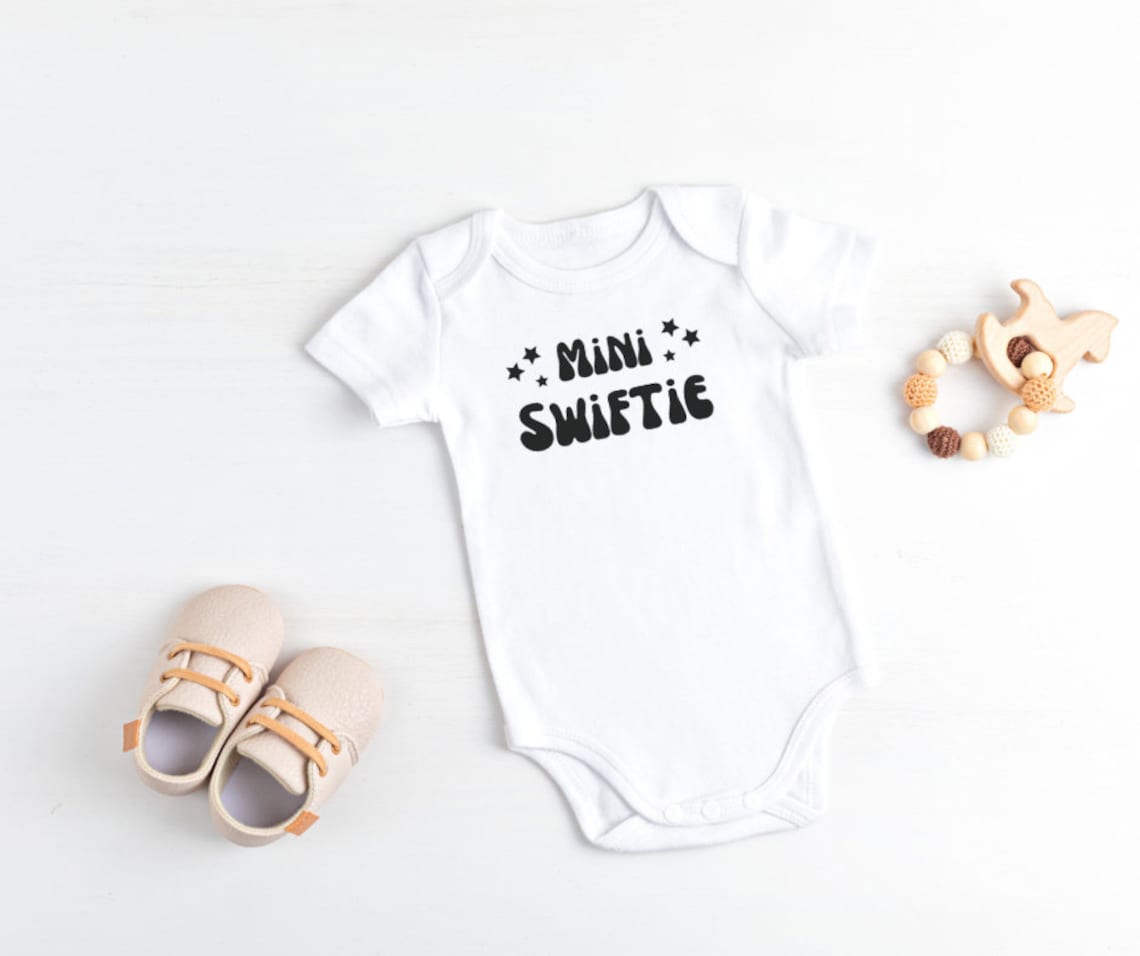 Mini Swiftie Onesie® Baby Taylor Swift New Mom Swiftie Gift - Etsy
