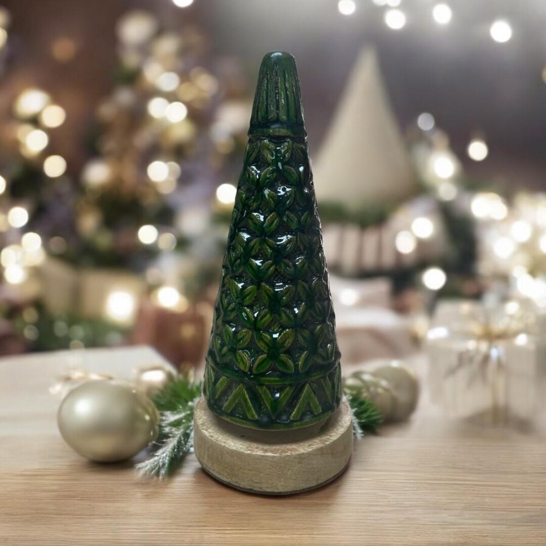 Christmas Tree Table Centerpiece Accent Seasonal Ornament- Adorable ...