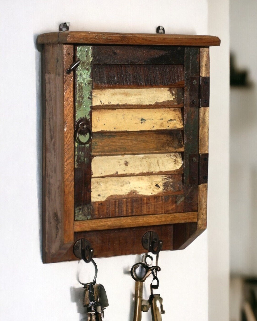 NEW Rustic Reclaimed Wood Farmhouse Hanging Key Cupboard Wall Decor Key ...