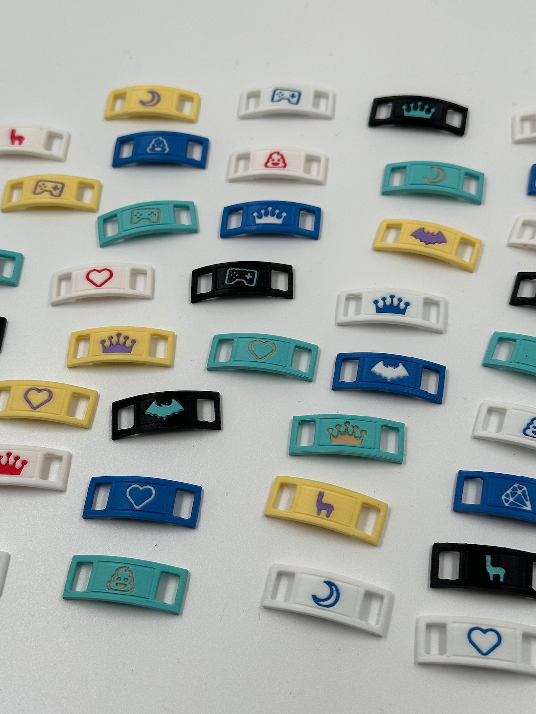 Sneaker Lace Locks / Sneaker Pendant Shoes - Etsy