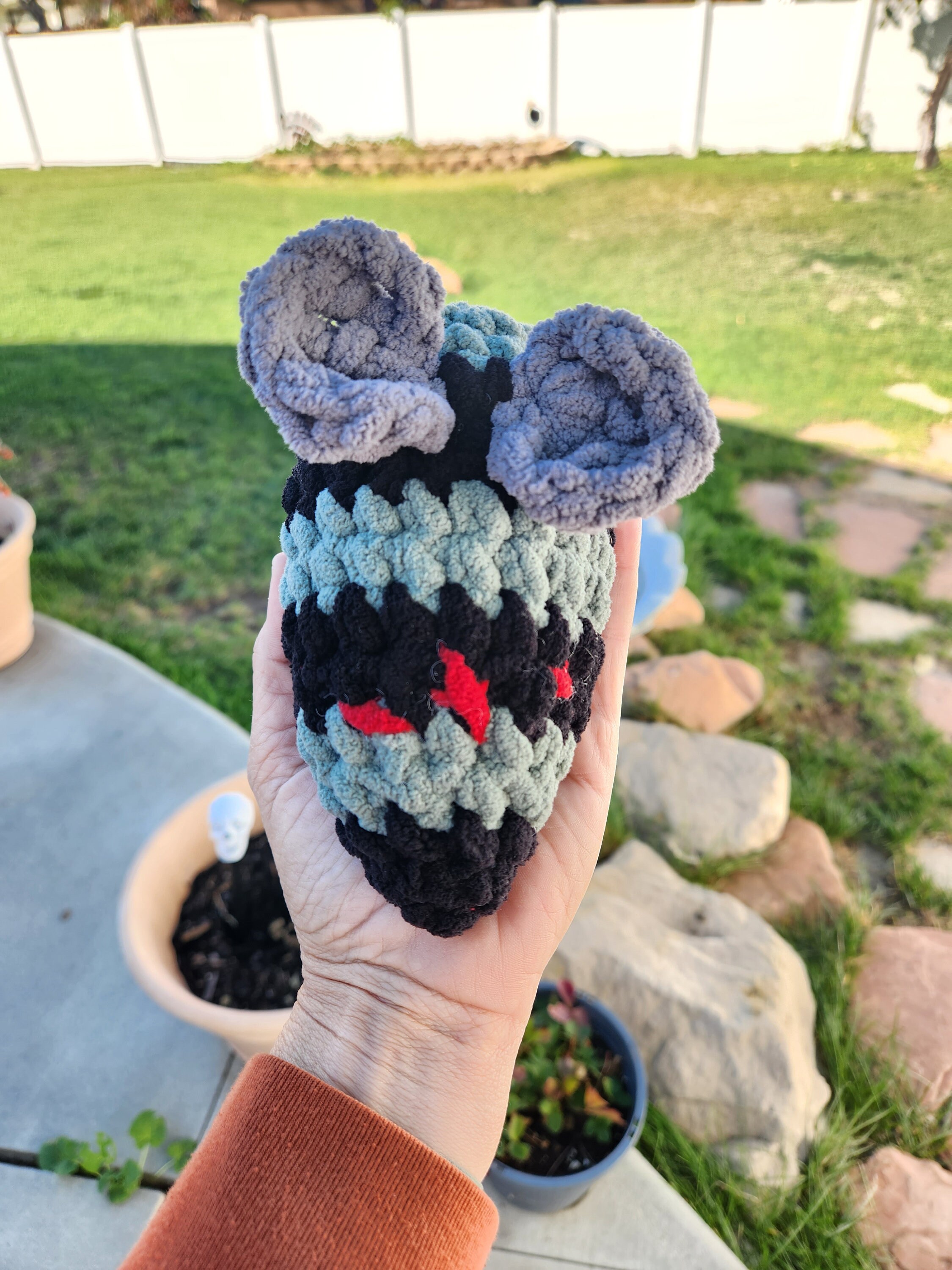 Zombee Zombie Bee Plushie | Cute Halloween Decor - Etsy