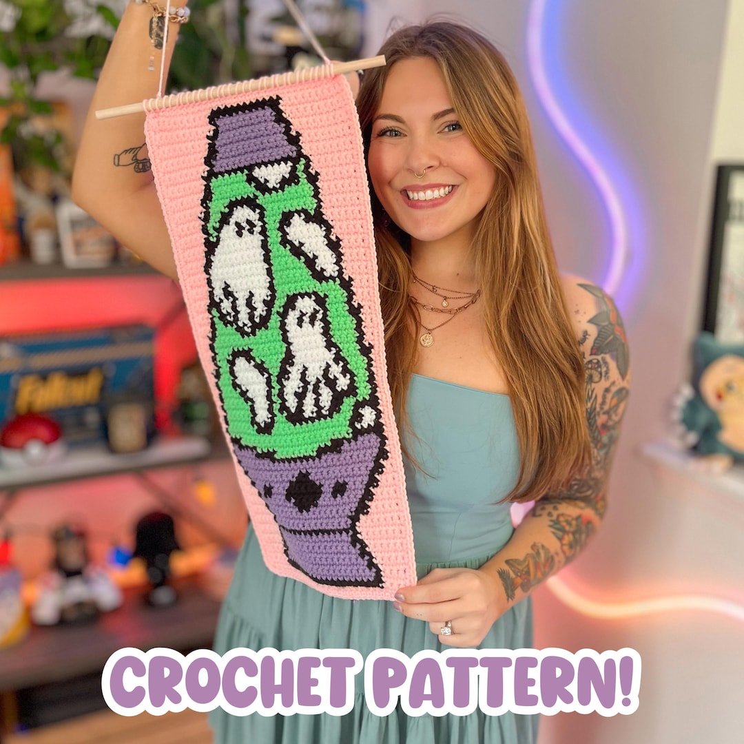 Halloween Crochet Tapestry Pattern, Ghost Lava Lamp Wall Hanging ...