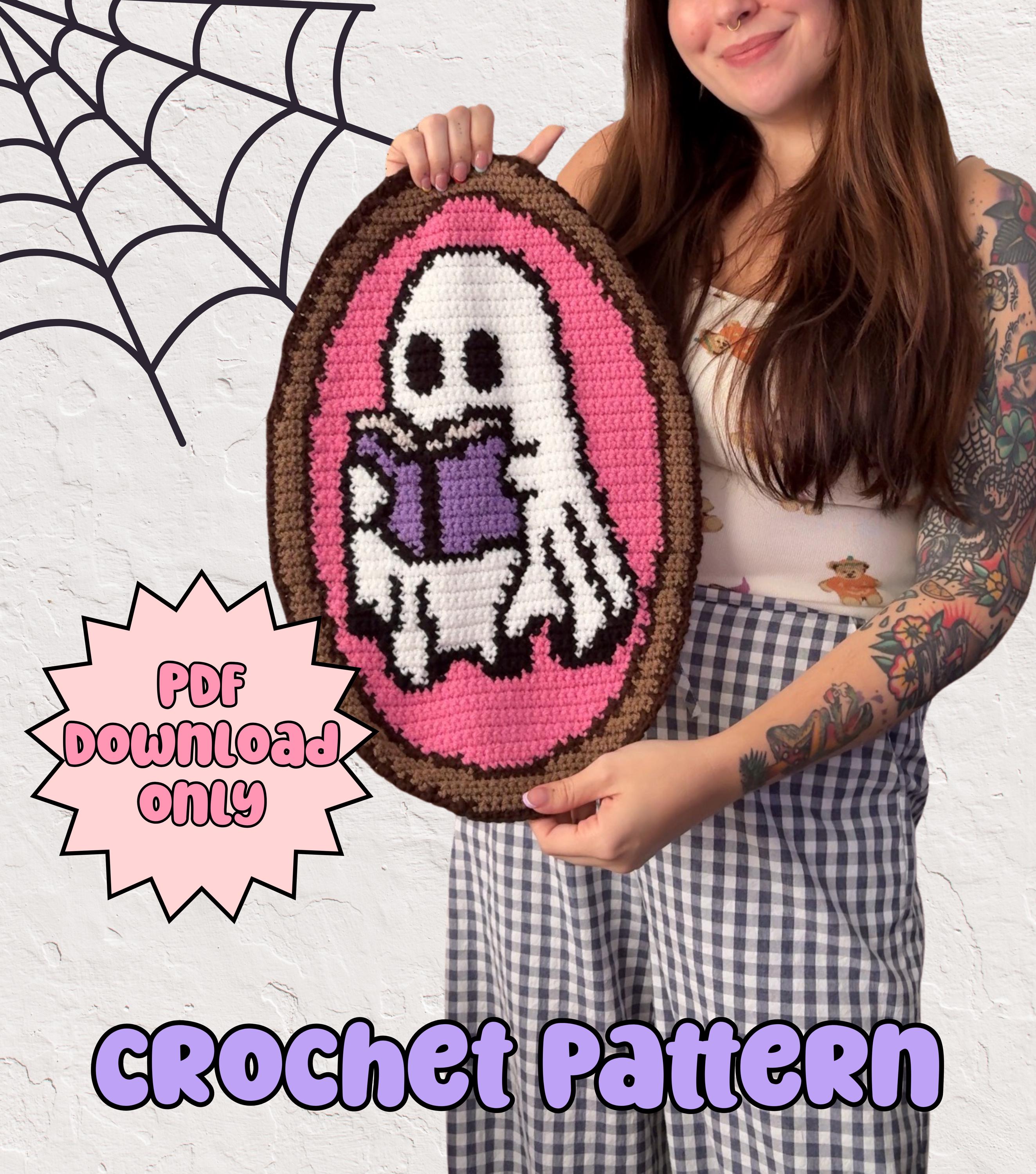Halloween Crochet Tapestry Pattern, Ghost Reading Wall Hanging Pattern ...