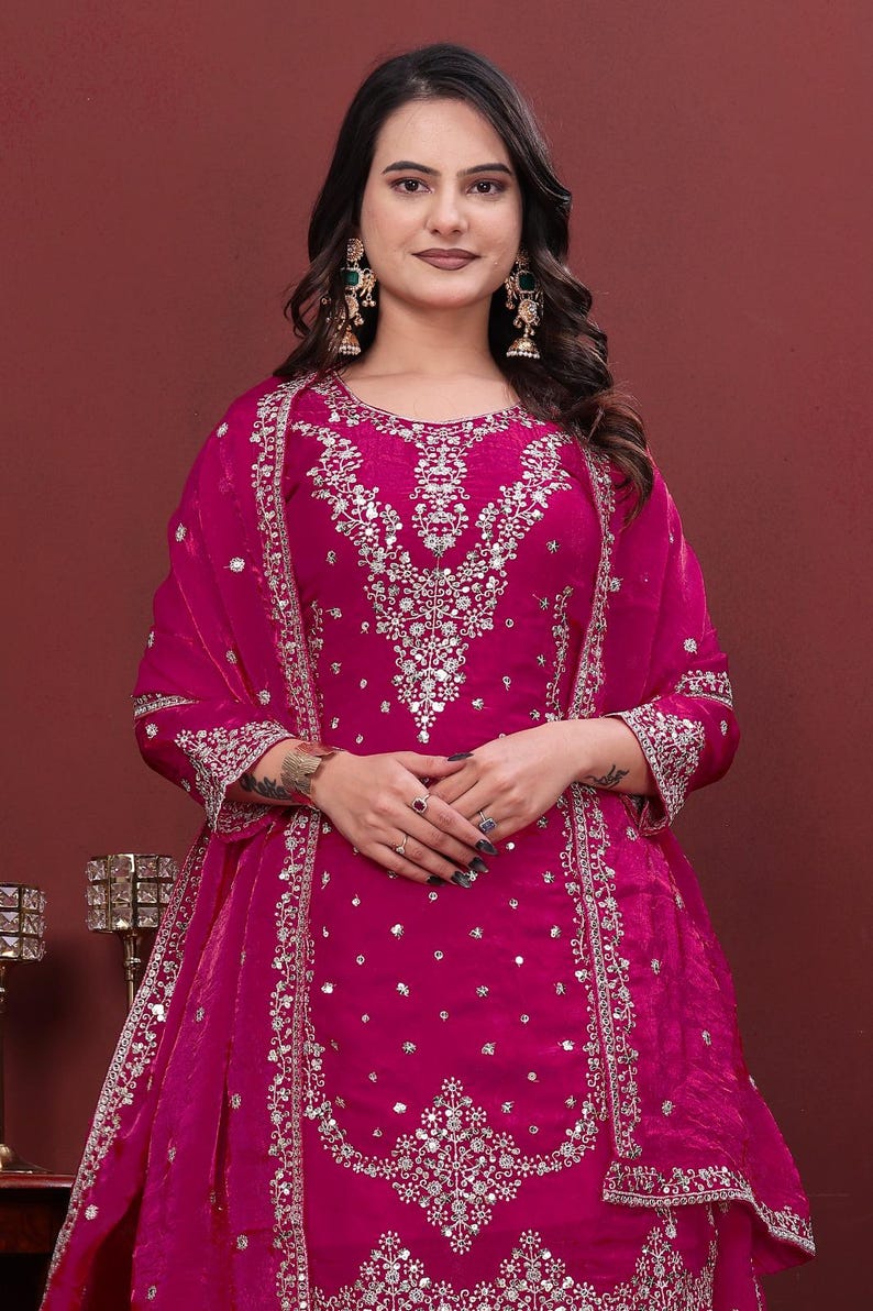 Night Gala Blossom Pink Suit | High-glow Fendy Silk Base | Intricate ...