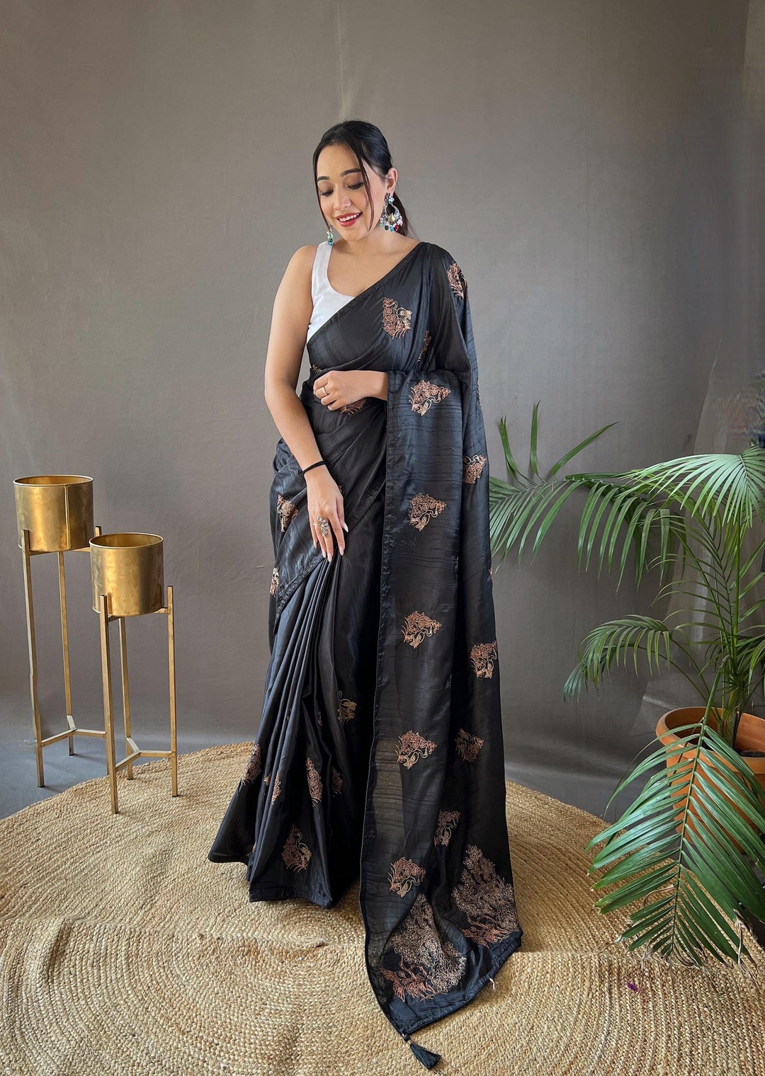 Trendy Party Wear Black Saree for Women, Soft Silk Reception Sari ...
