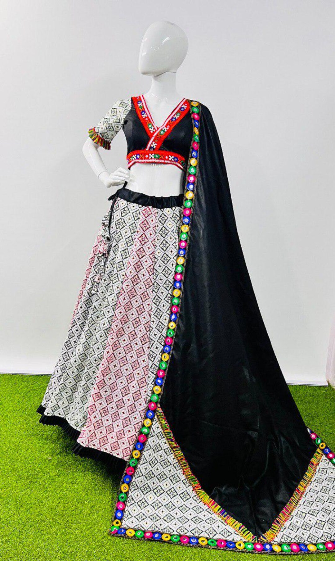 Navratri Special Garba Lehenga Set for Women | Fully Stitched Chaniya ...