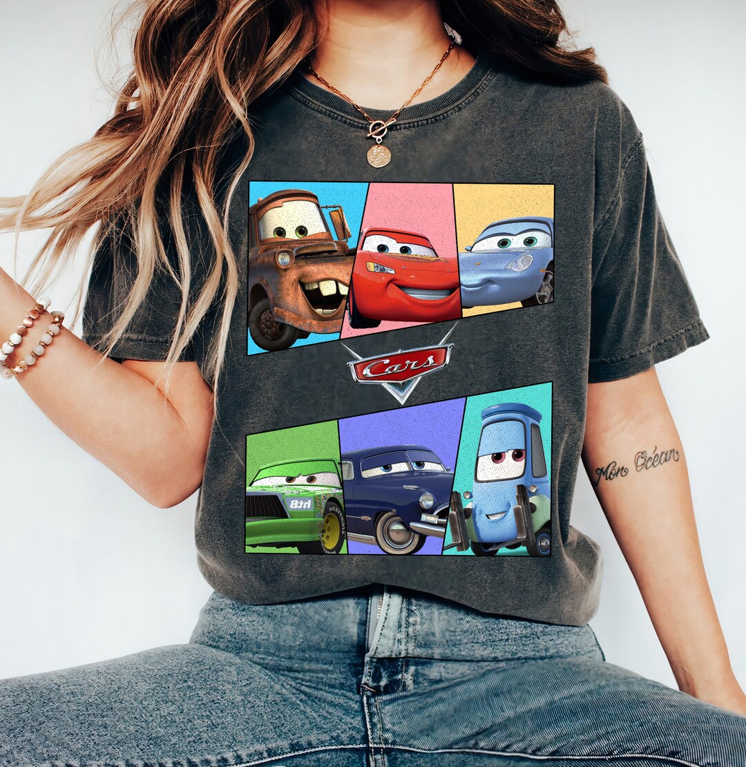 Disney Pixar Cars Group Characters Retro 90s T-shirt, Lightning Mcqueen ...