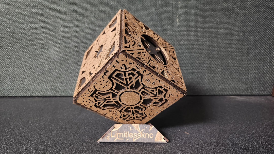 Hellraiser Locking Deck Box - Etsy