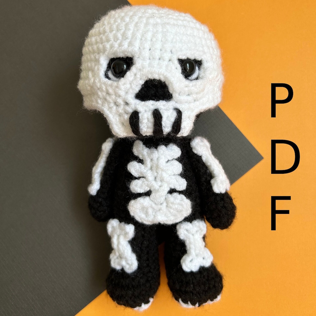 Crochet Pattern | Spooky Skeleton - Etsy