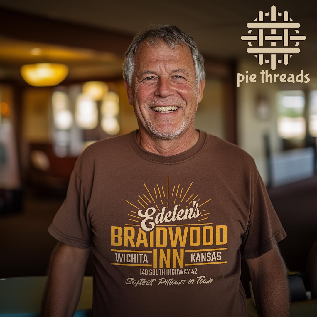 Edelen's Braidwood Inn Tee - Planes Trains Automobiles Hotel T-shirt ...