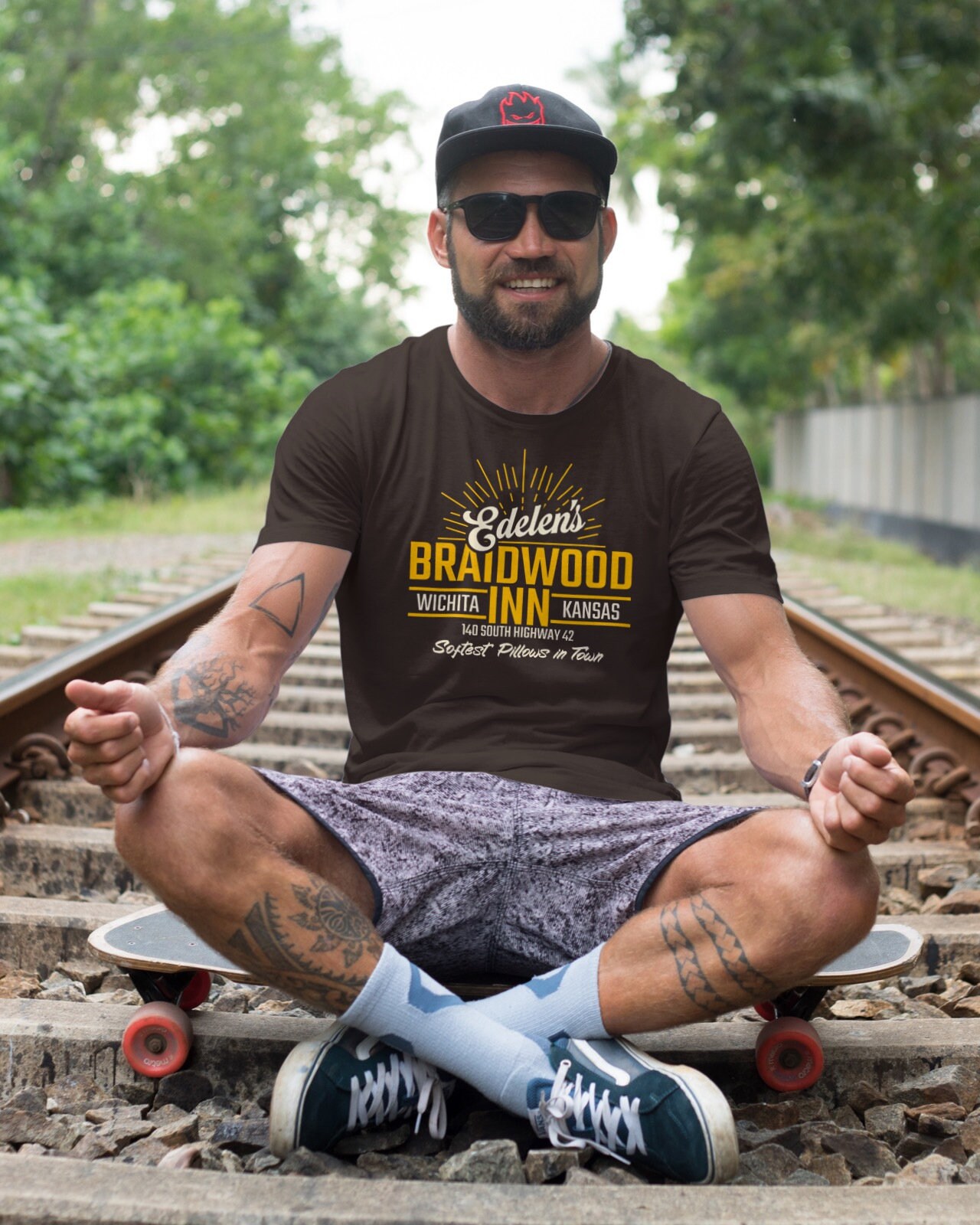 Edelen's Braidwood Inn Tee Planes Trains Automobiles Hotel T-shirt ...