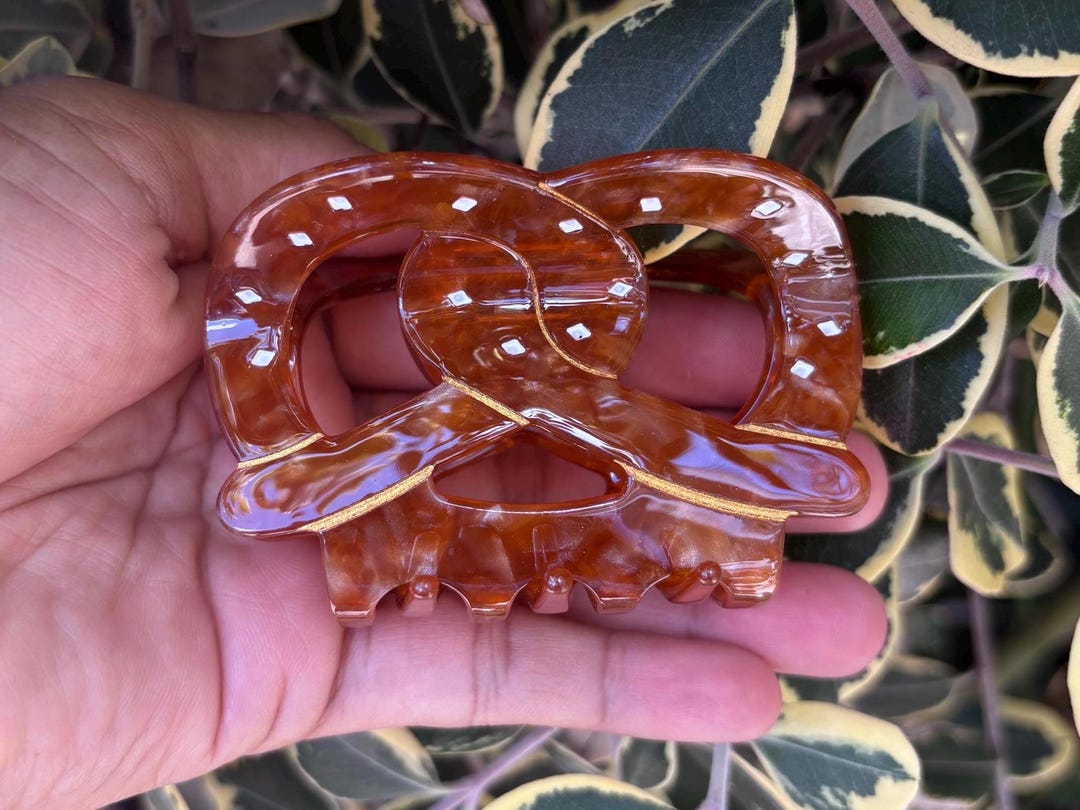 Cute Pretzel Food Hair Claw Clip - Kawaii - Etsy