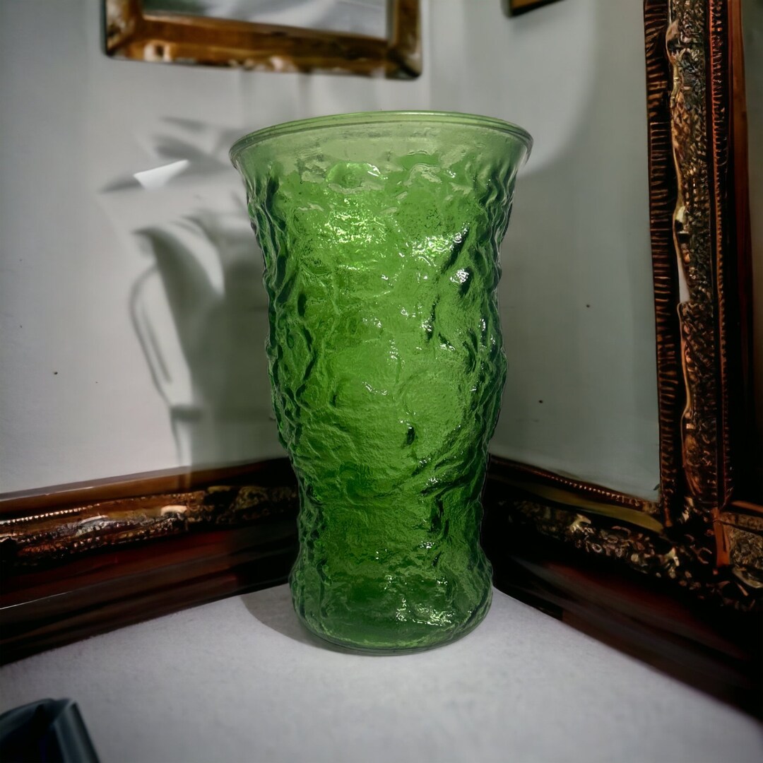 Vintage Emerald Green Ripple Texture Vase, MCM Decor, Vintage Retro ...
