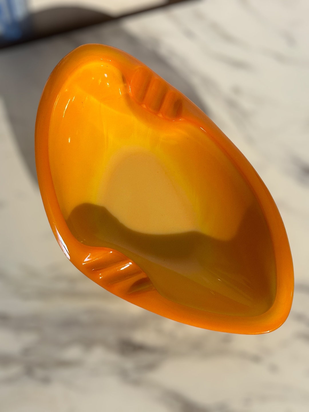 Vintage LE Smith Bittersweet Ashtray Midcentury Art Glass Orange Slag ...