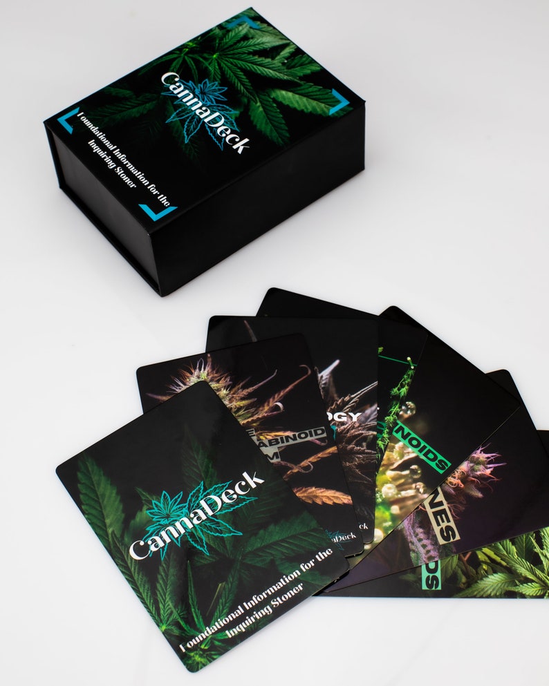 420 Educational Flash Cards: A Gift for the Experienced Stoner or New ...