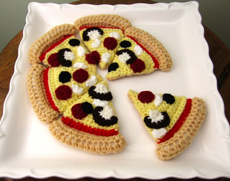 Crochet Pizza Play Food: Handmade Pretend Pizza Slices - Etsy