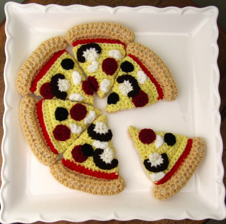 Crochet Pizza Play Food: Handmade Pretend Pizza Slices - Etsy