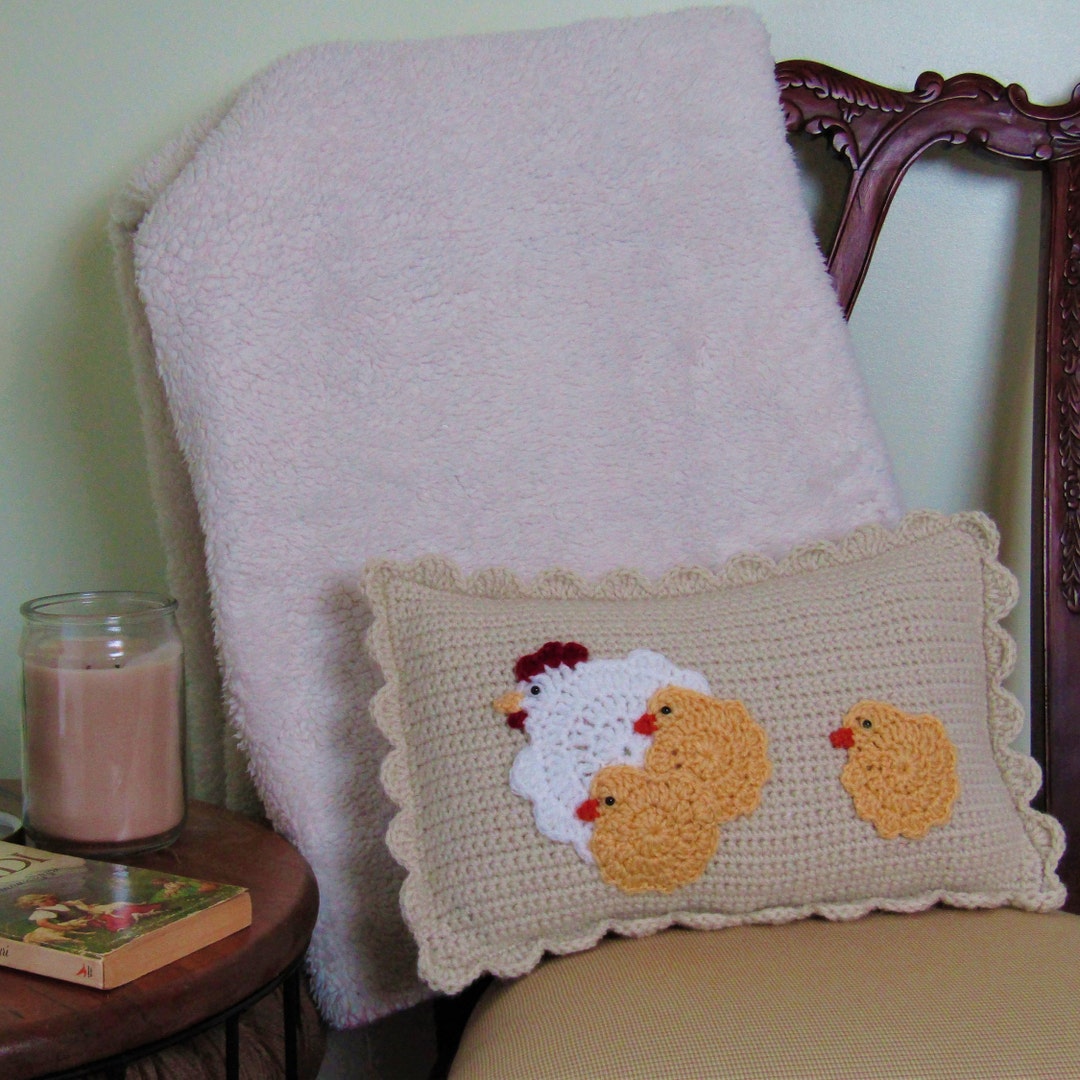 Crochet Chicken Pillow, Handmade Hen and Chicks Décor (9 X 14 Inches ...