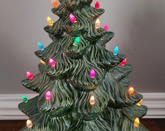 Vintage 1974 Atlantic Mold 18 Inch Frosted Ceramic Christmas Tree With ...